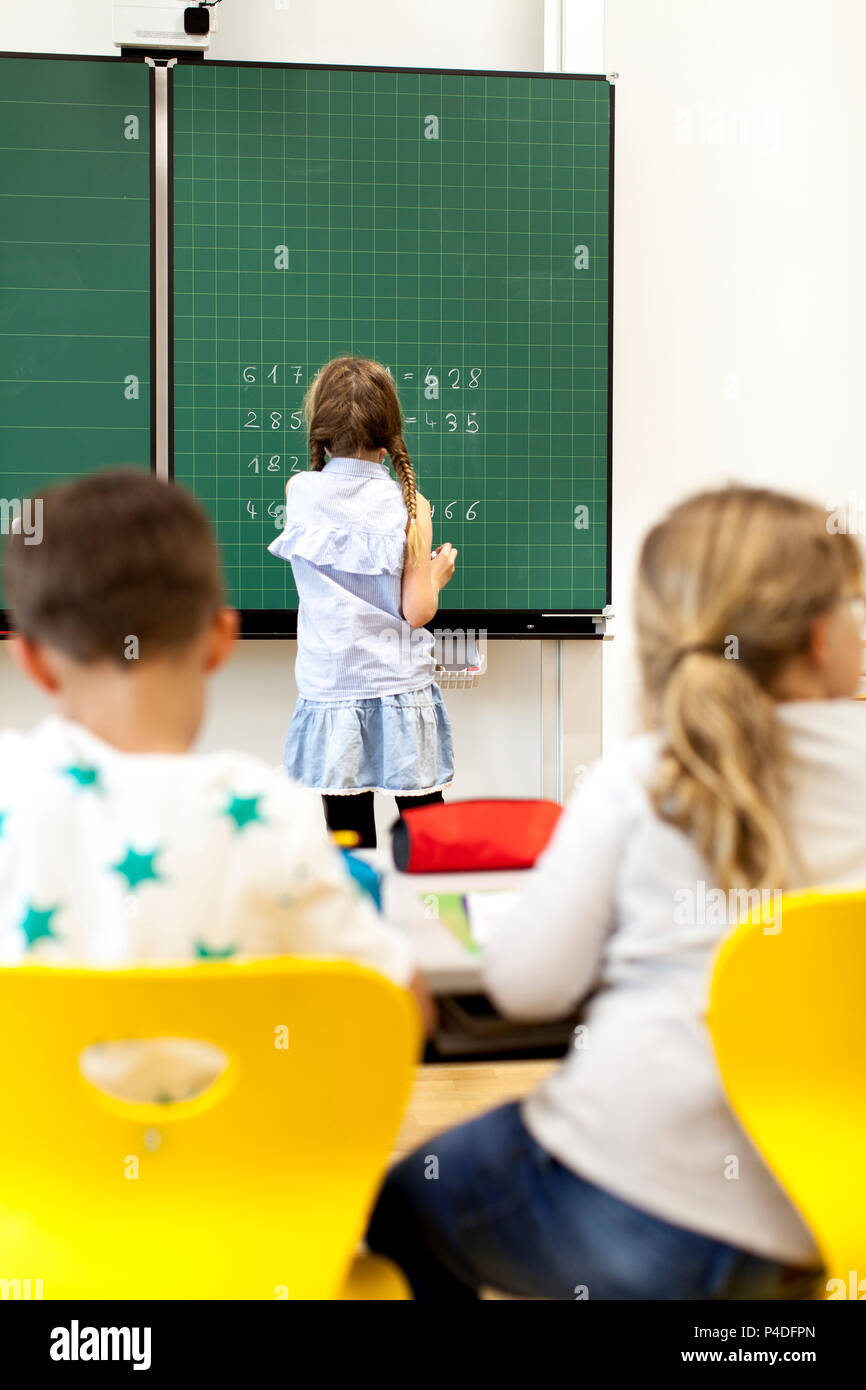 Children Class Counting Stock Photos & Children Class Counting Stock ...