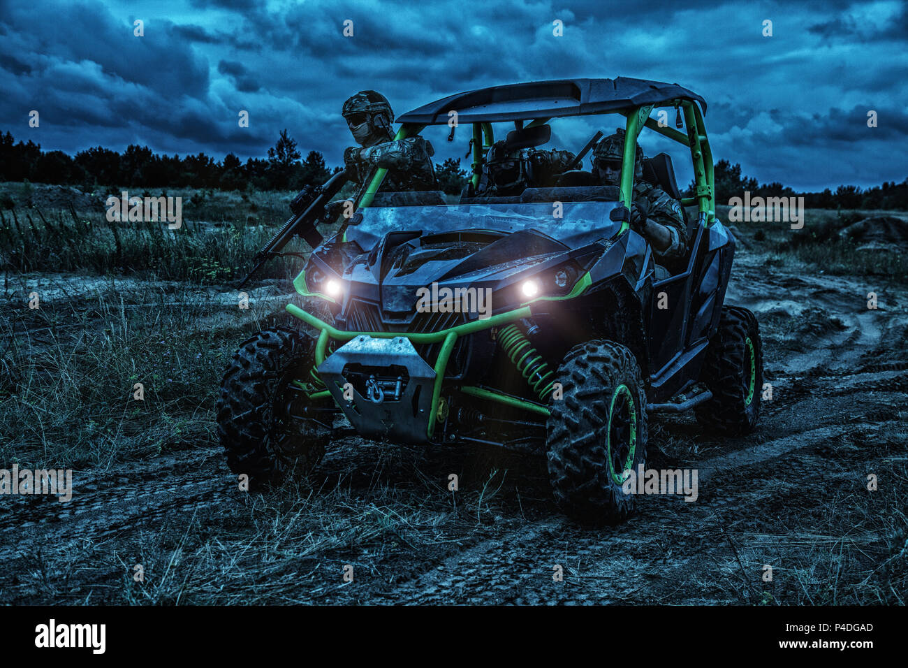Military vehicle night hi-res stock photography and images - Alamy