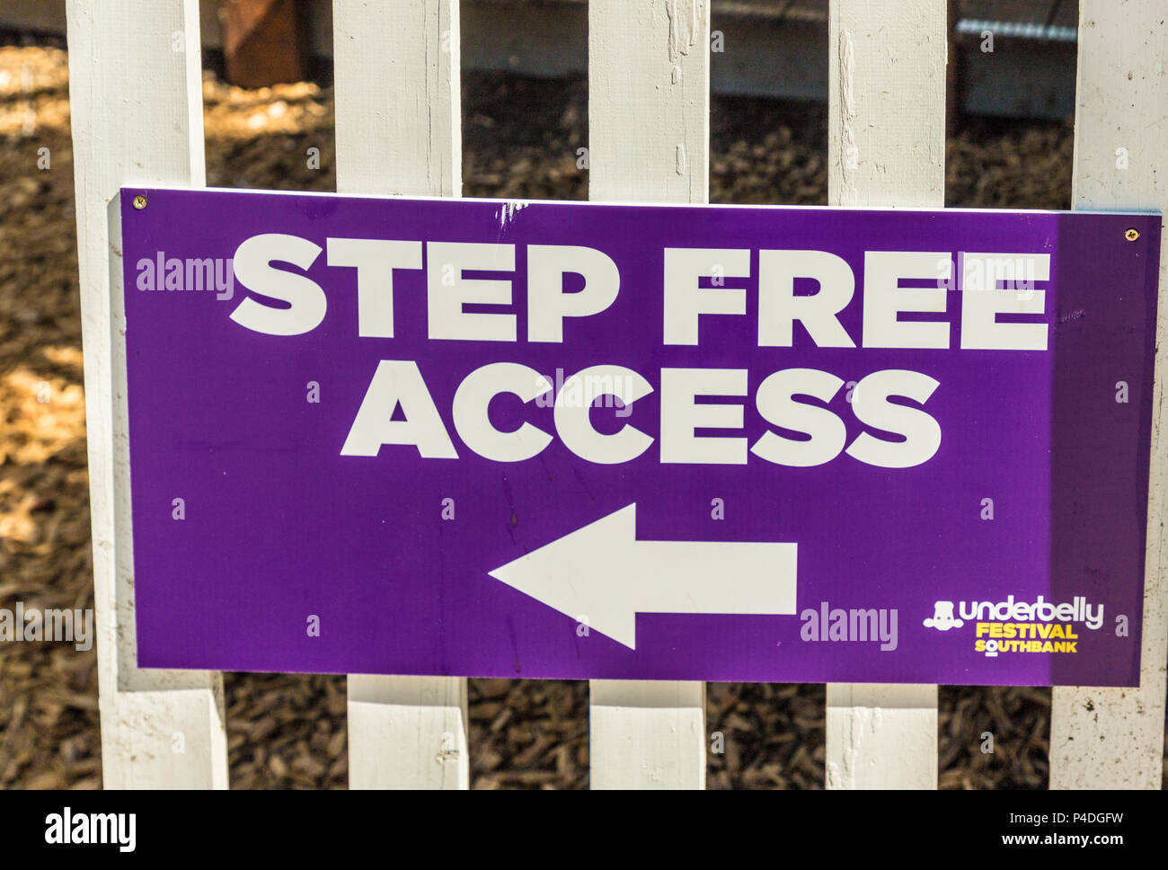 External staircase uk hi-res stock photography and images - Alamy