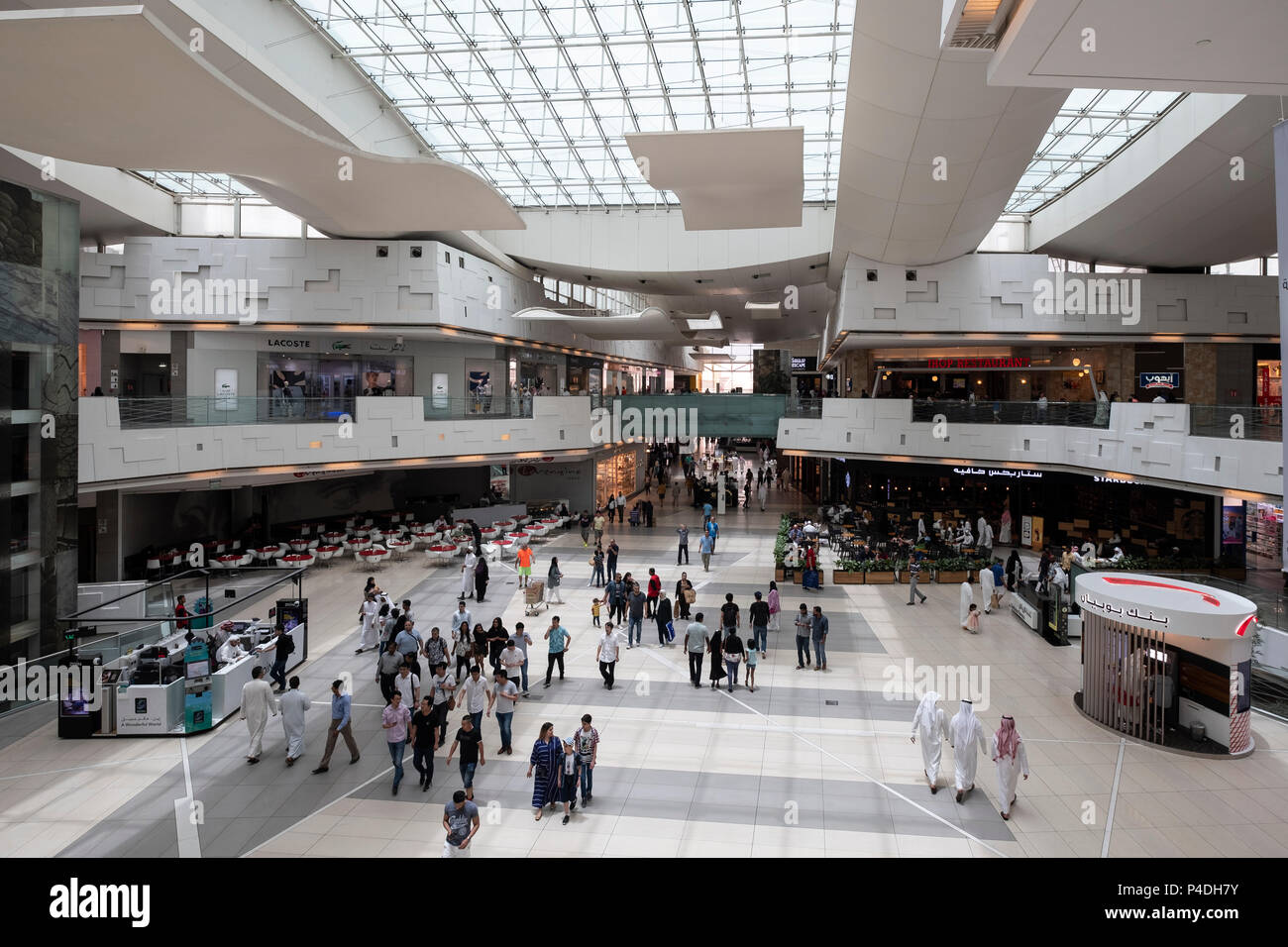 Modern shopping malls in kuwait hi-res stock photography and images - Alamy