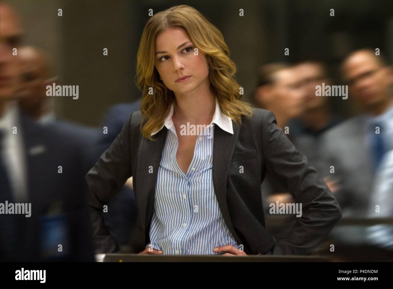 Joe russo emily vancamp hi-res stock photography and images - Alamy