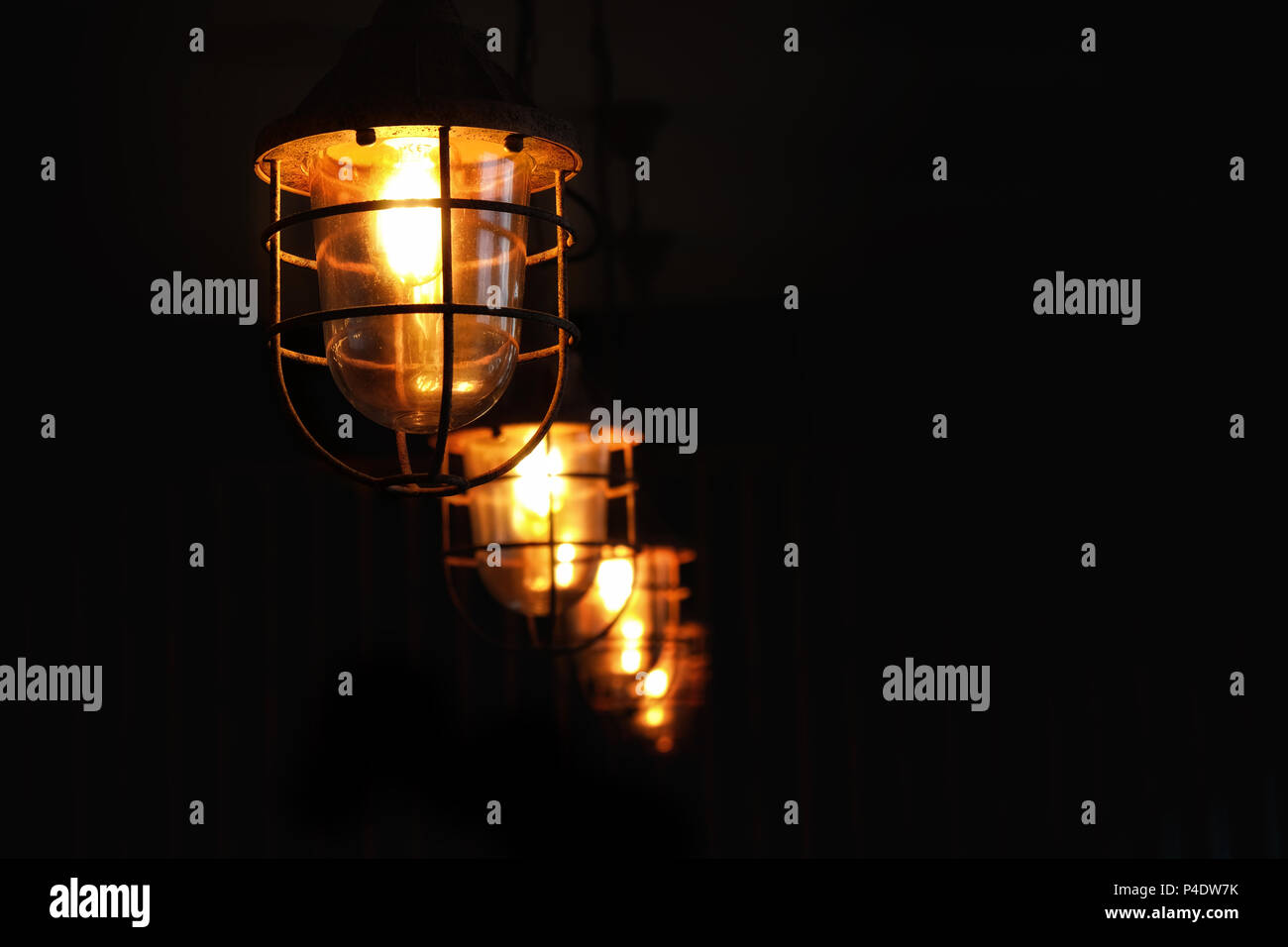 Row of ceiling lights hi-res stock photography and images - Alamy