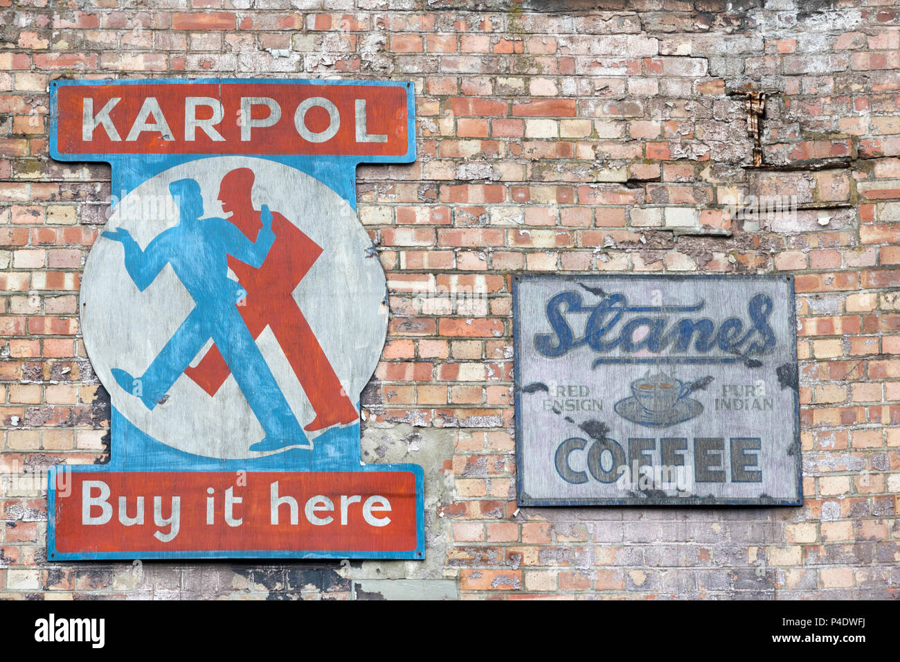 Vintage coffee signs hi-res stock photography and images - Alamy