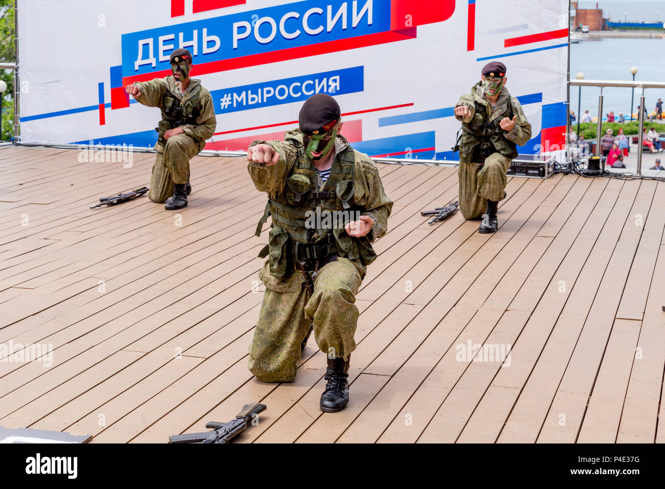 Russian armys uniform hi-res stock photography and images - Alamy
