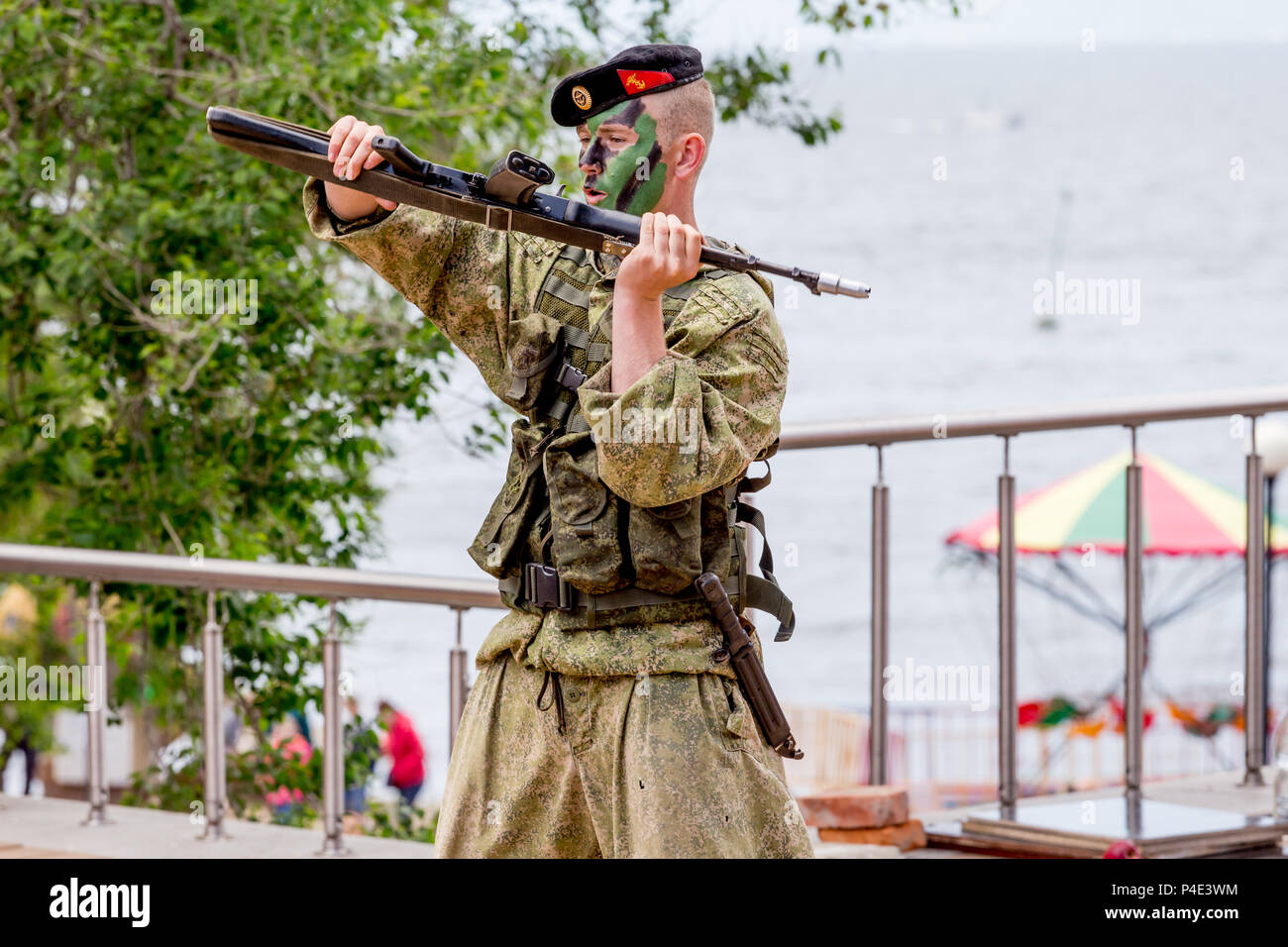 Russia, Vladivostok, 05/09/2018. Portrait of armed soldier of Russian ...