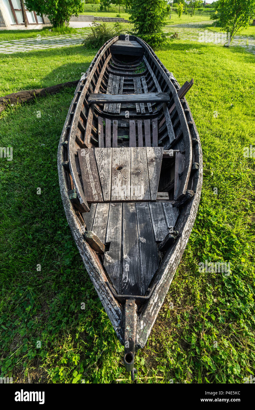Old fashioned beach scene hi-res stock photography and images - Alamy