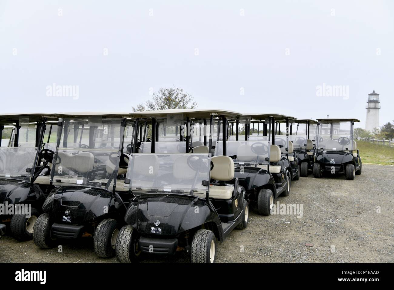 Golf carts parked on golf course hi-res stock photography and images ...