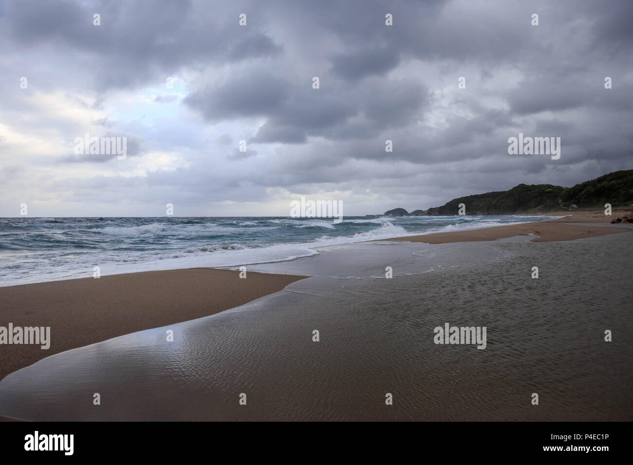 Dark early hi-res stock photography and images - Alamy