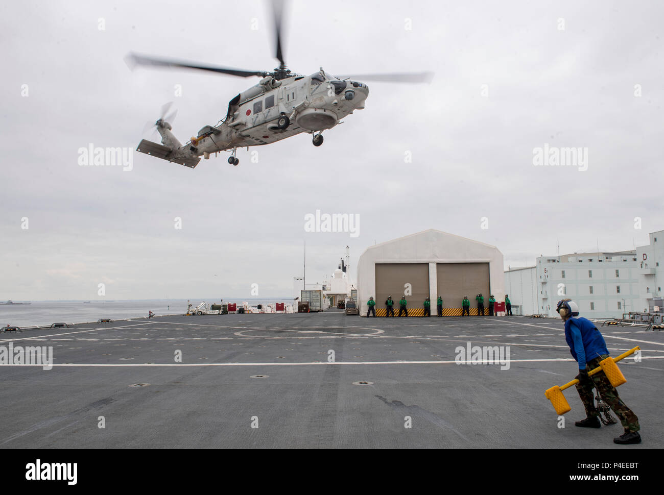 180617-N-RM689-0293 TOKYO, Japan (June 17, 2018) Aviation Boatswain’s ...