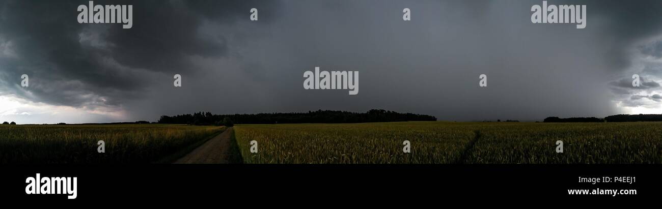 Cloud formation just before thunder-storm with heavy rain, hail and ...