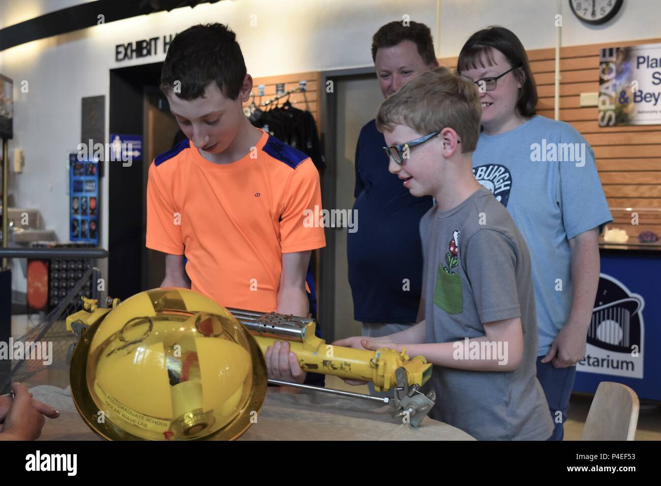 Fleet numerical meteorology and oceanography center hi-res stock ...