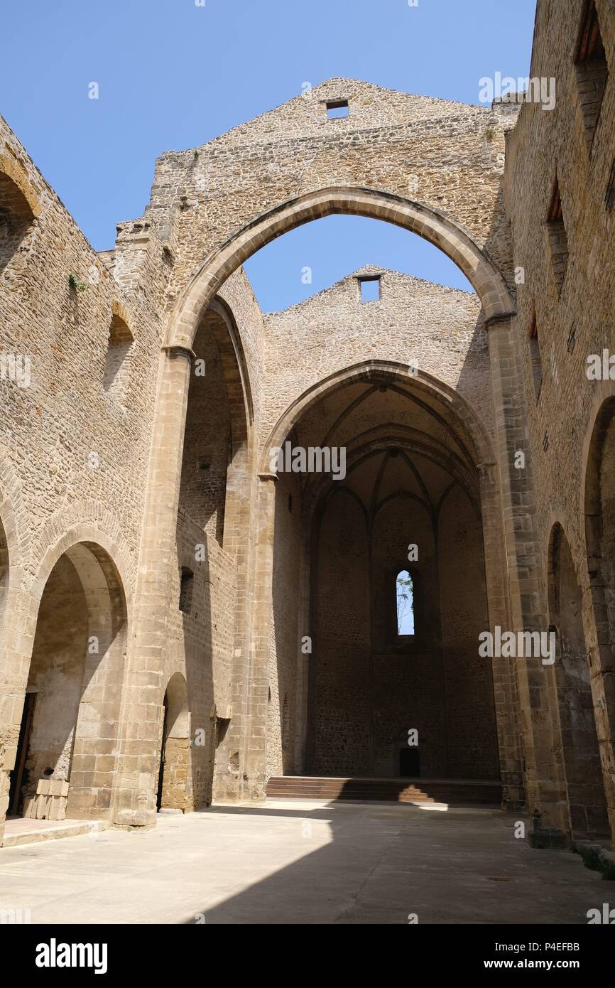 Monastery ruin Lo Spasimo in the historic quarter La Kalsa in Palermo ...