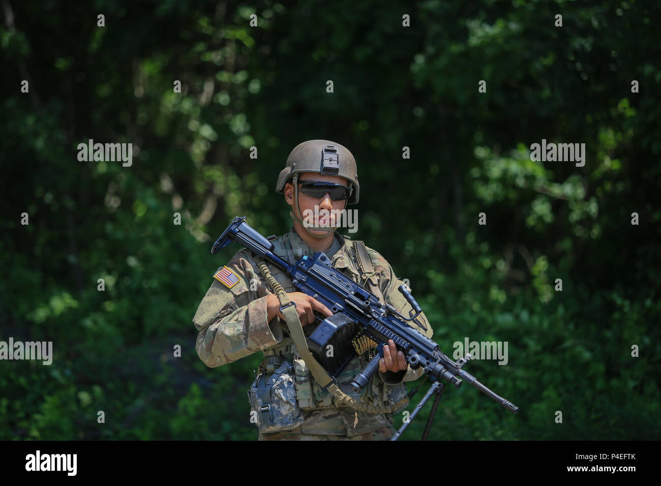 Saw gunner hi-res stock photography and images - Alamy