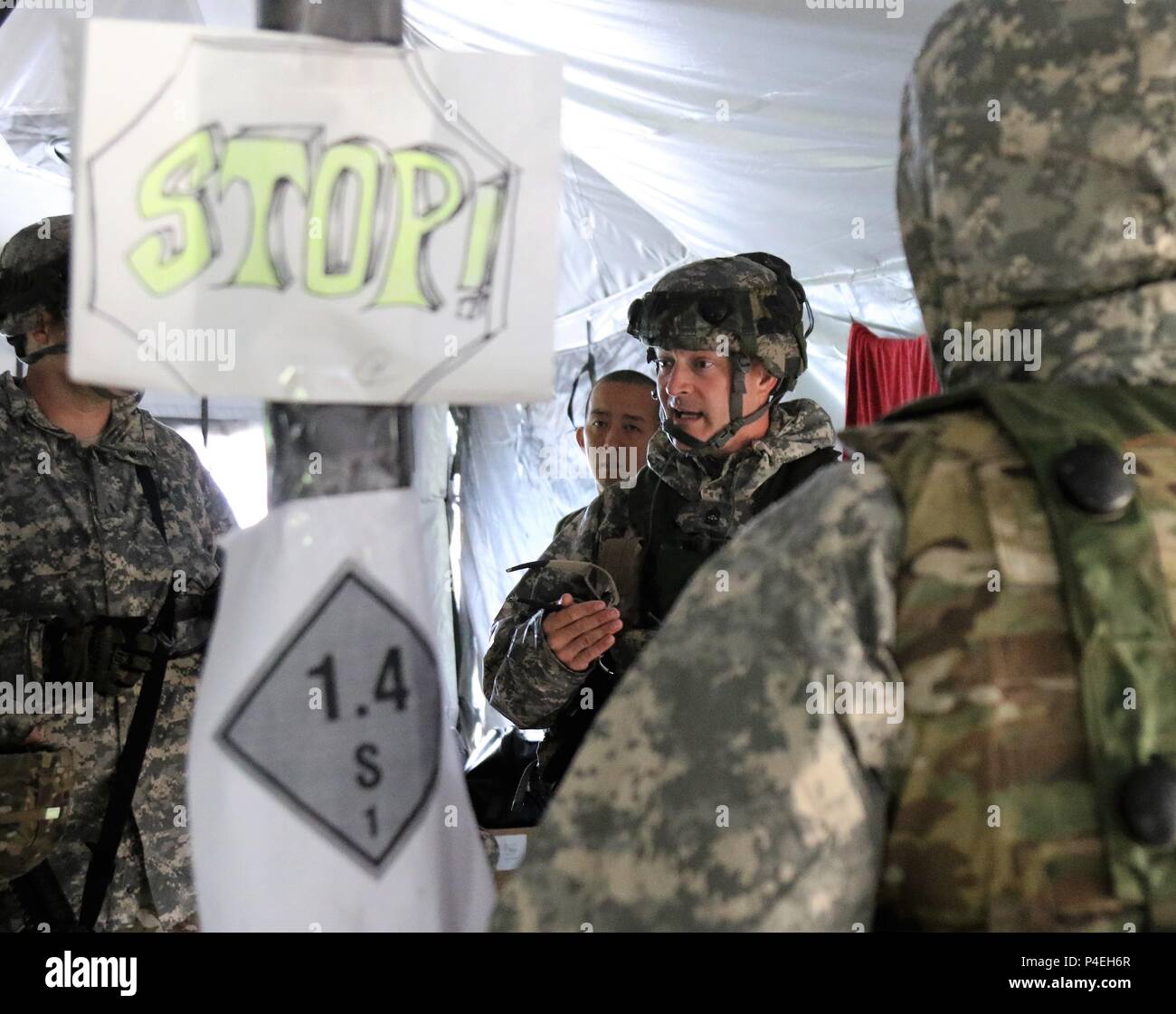300th sustainment brigade hi-res stock photography and images - Alamy