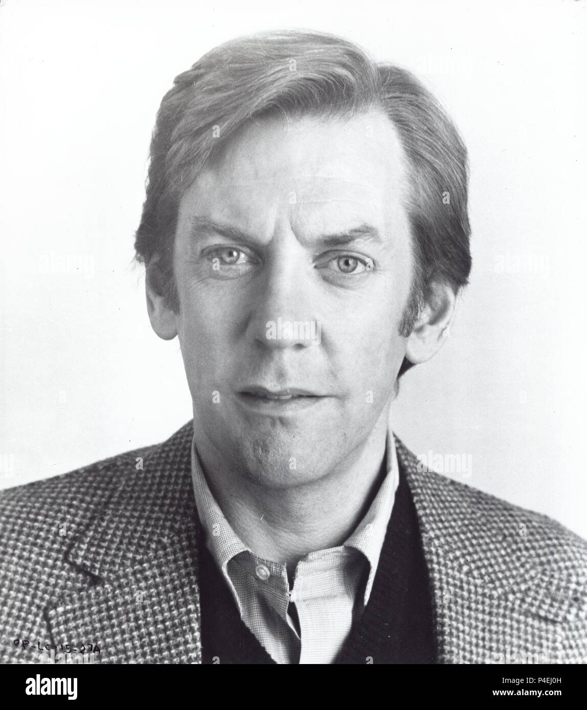 Donald sutherland portrait hi-res stock photography and images - Alamy
