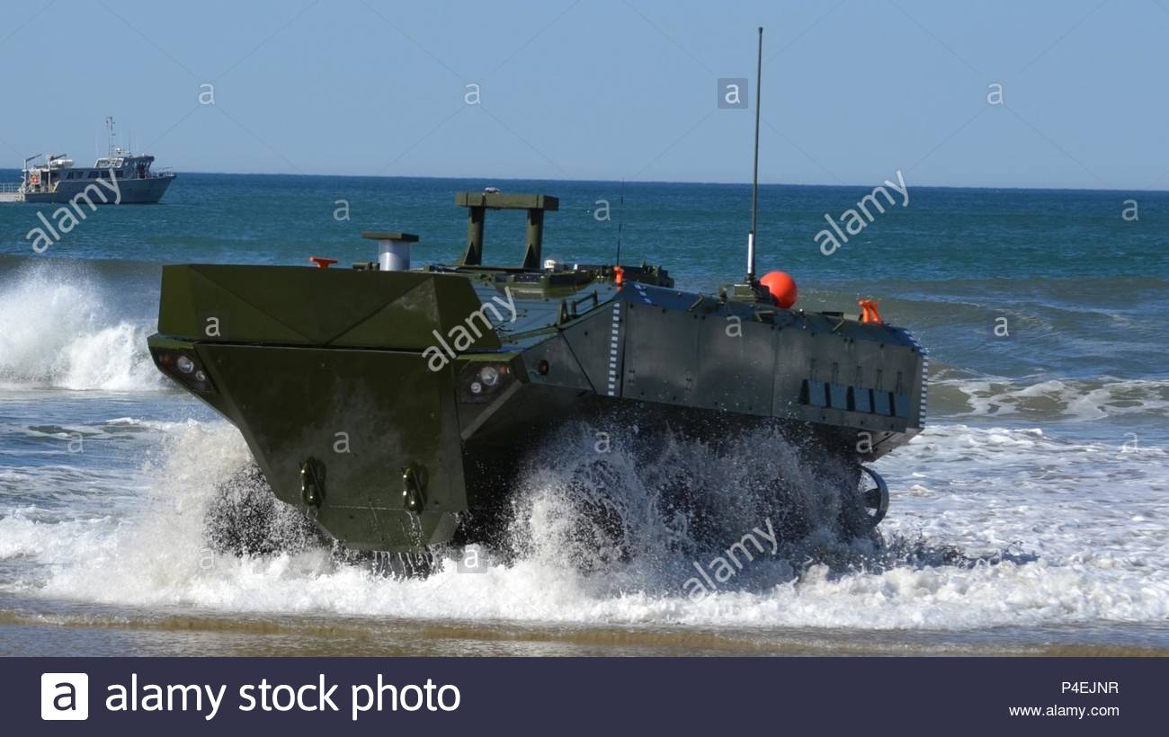 Combat Vehicle Stock Photos & Combat Vehicle Stock Images - Alamy