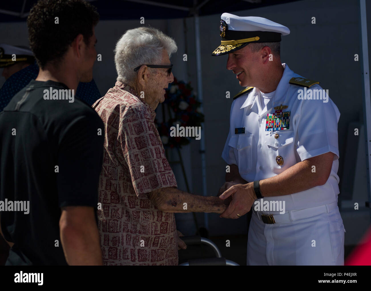180619-N-NU281-0088 PEARL HARBOR (June 19, 2018) Retired Chief ...