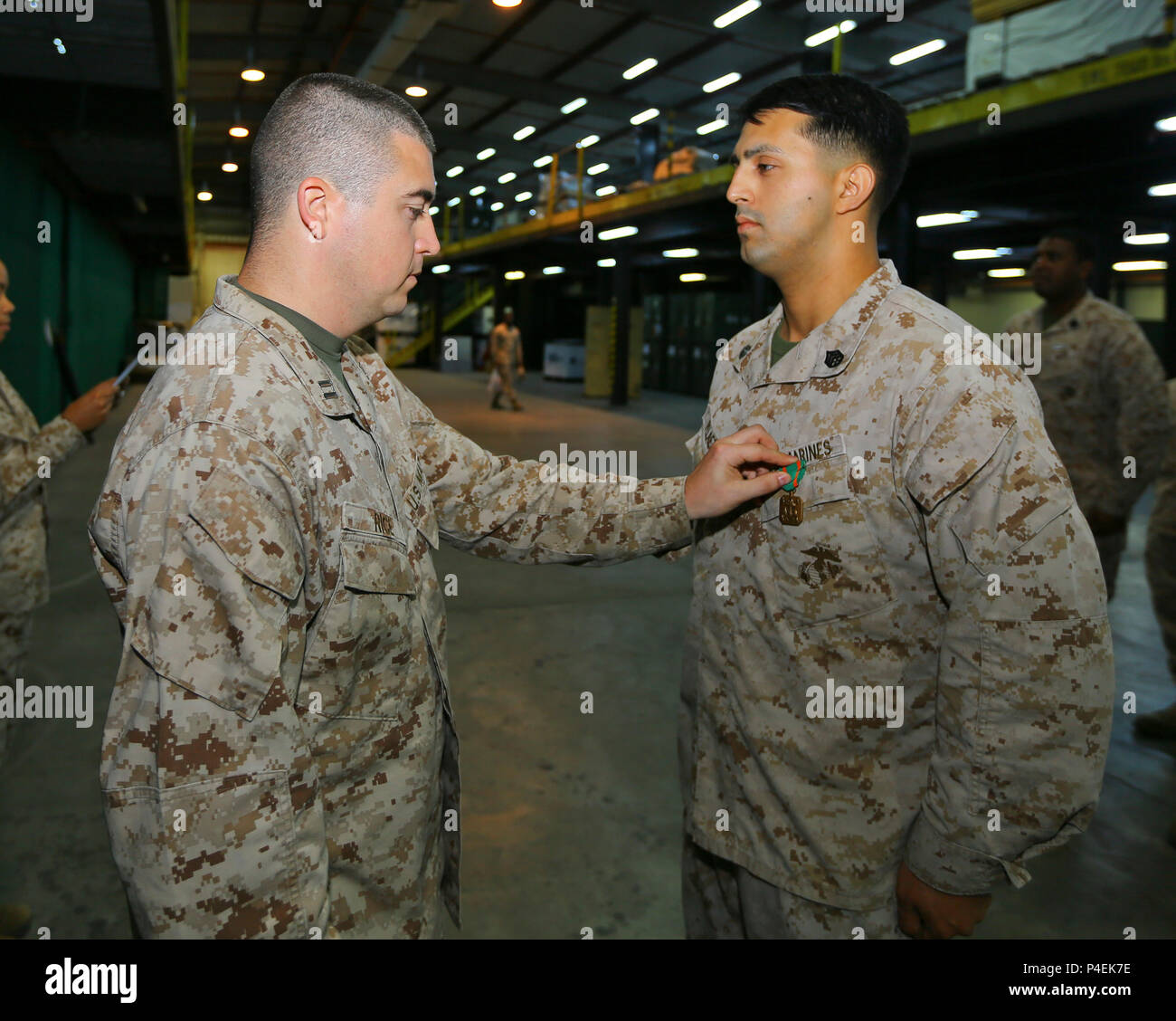 Embarker hi-res stock photography and images - Alamy