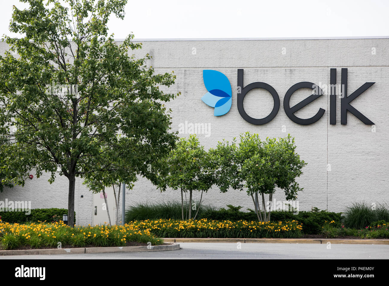 Belk logo hi-res stock photography and images - Alamy