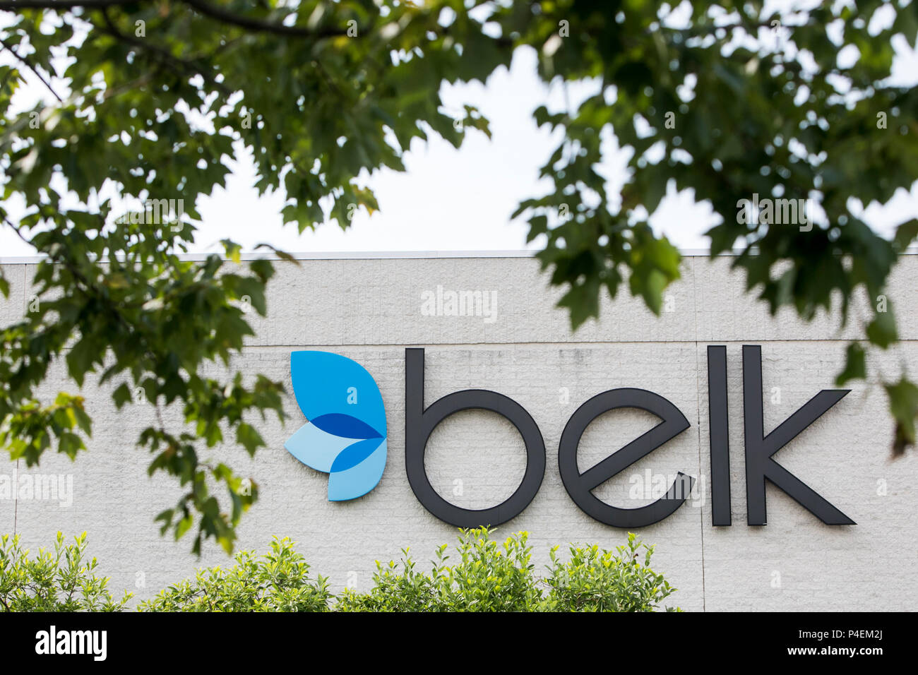 Belk storefront hi-res stock photography and images - Alamy