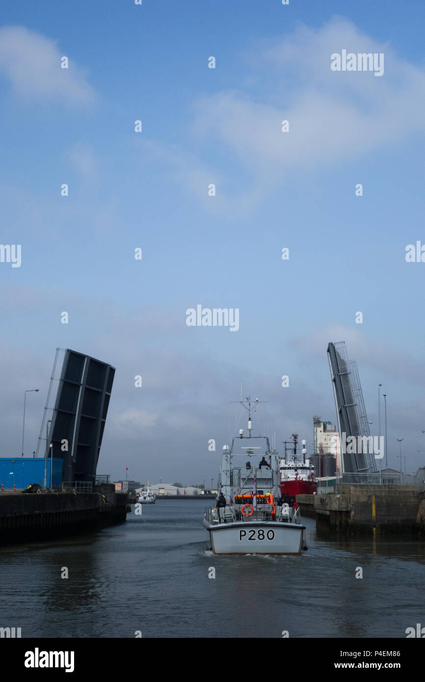 Hms dasher hi-res stock photography and images - Alamy