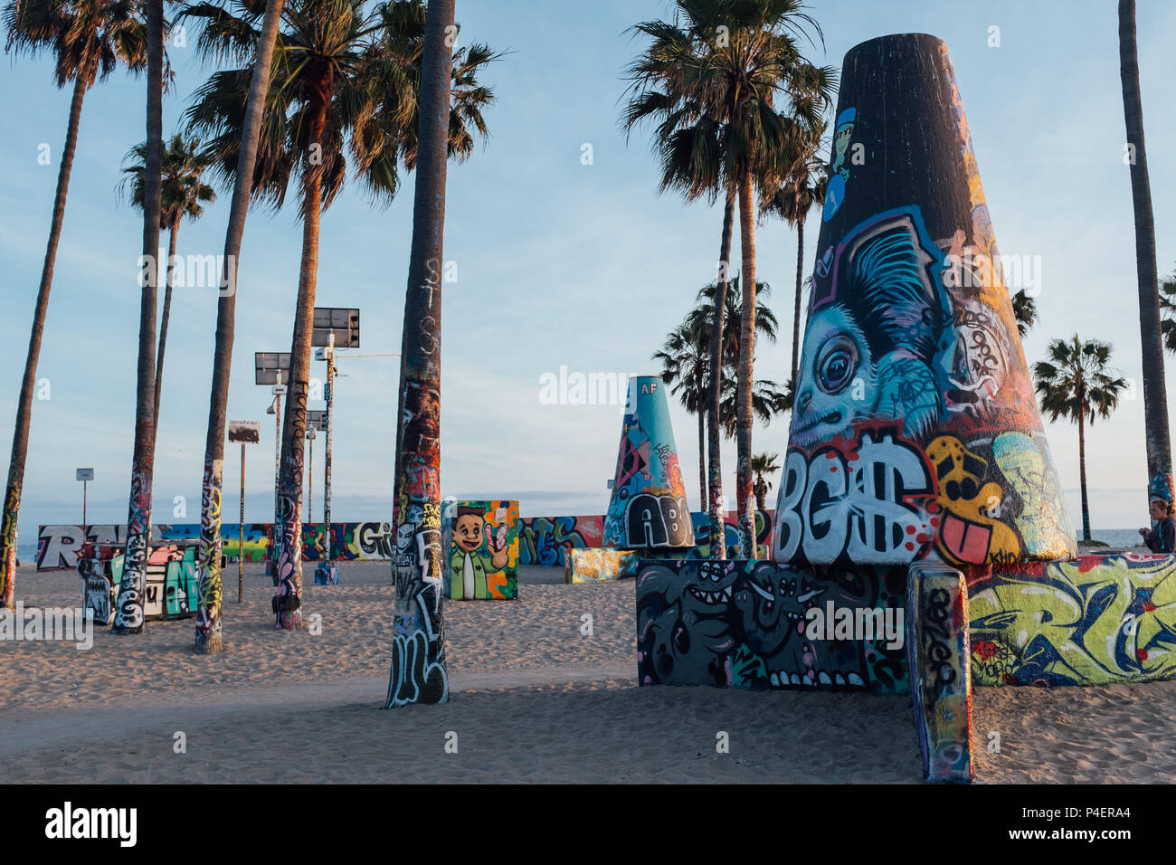 Venice graffiti walls hi-res stock photography and images - Alamy