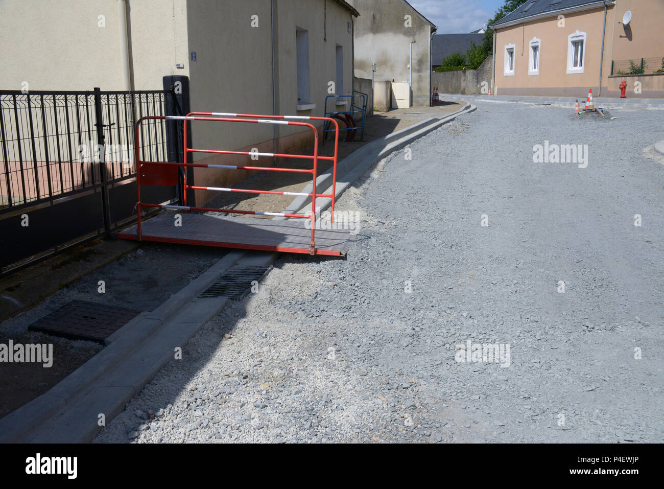 Access ramps hi-res stock photography and images - Alamy