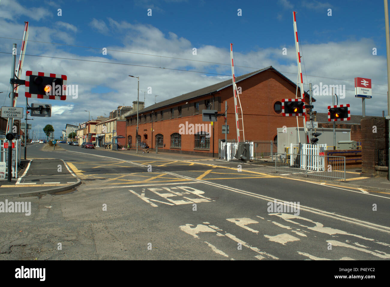Ardrossan level crossing hi-res stock photography and images - Alamy