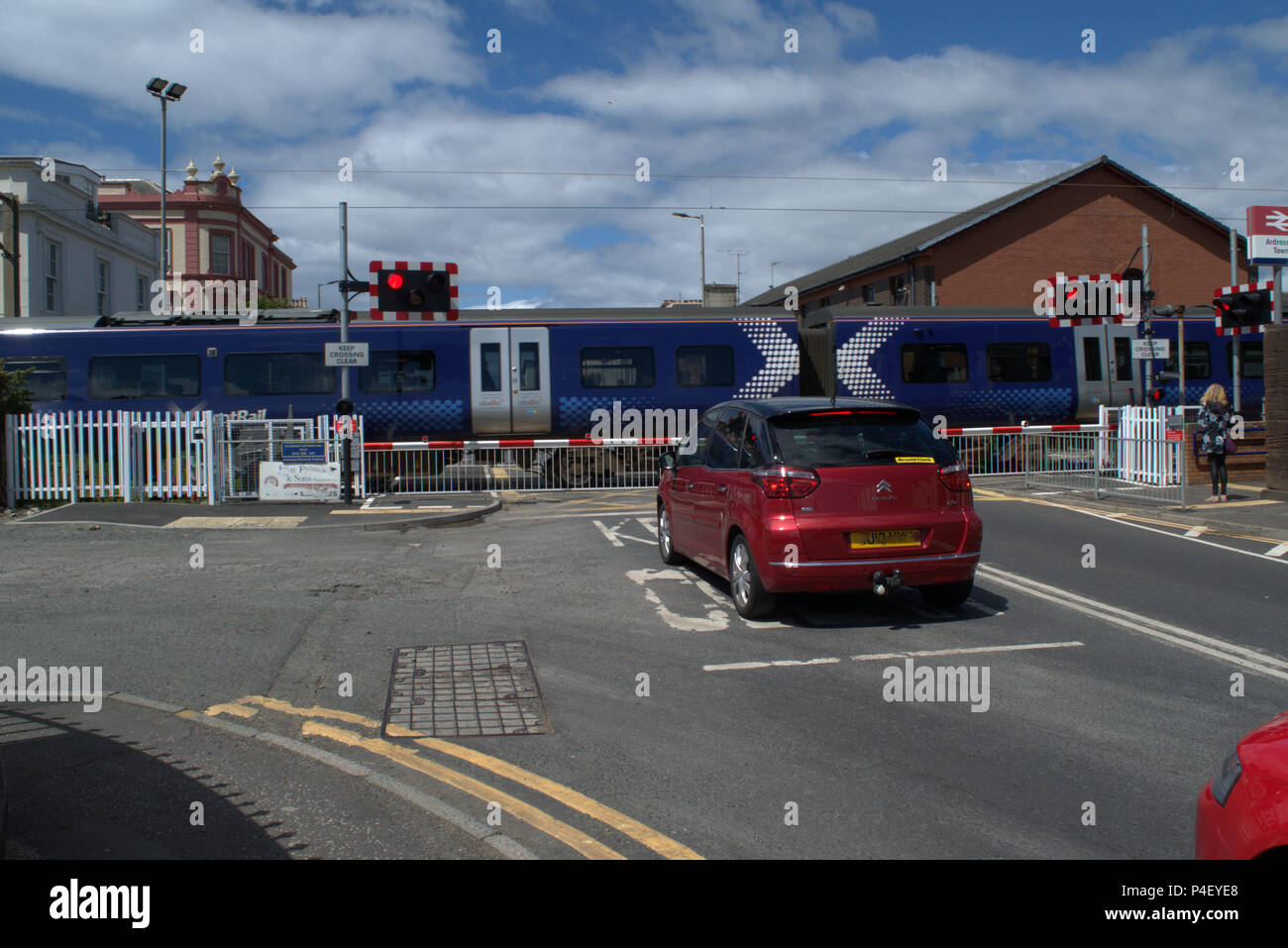 Ardrossan level crossing hi-res stock photography and images - Alamy