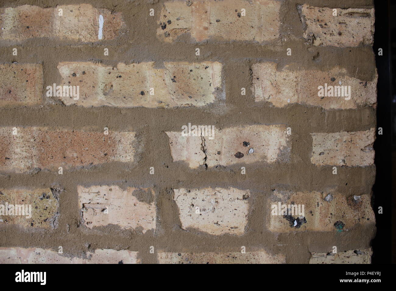 Load bearing brick hi-res stock photography and images - Alamy
