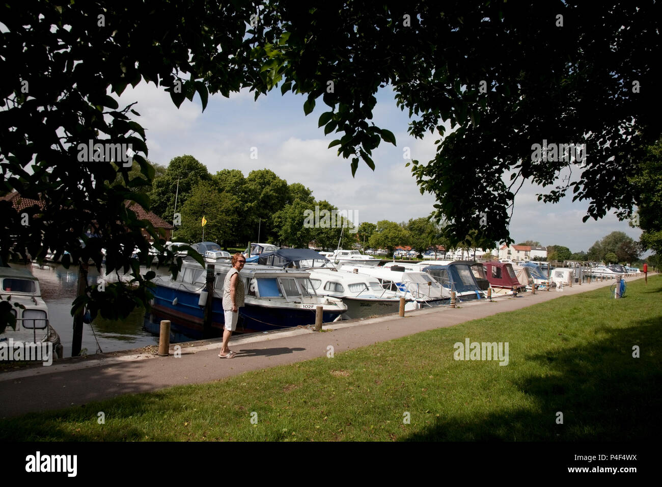 Beccles quay moorings hi-res stock photography and images - Alamy