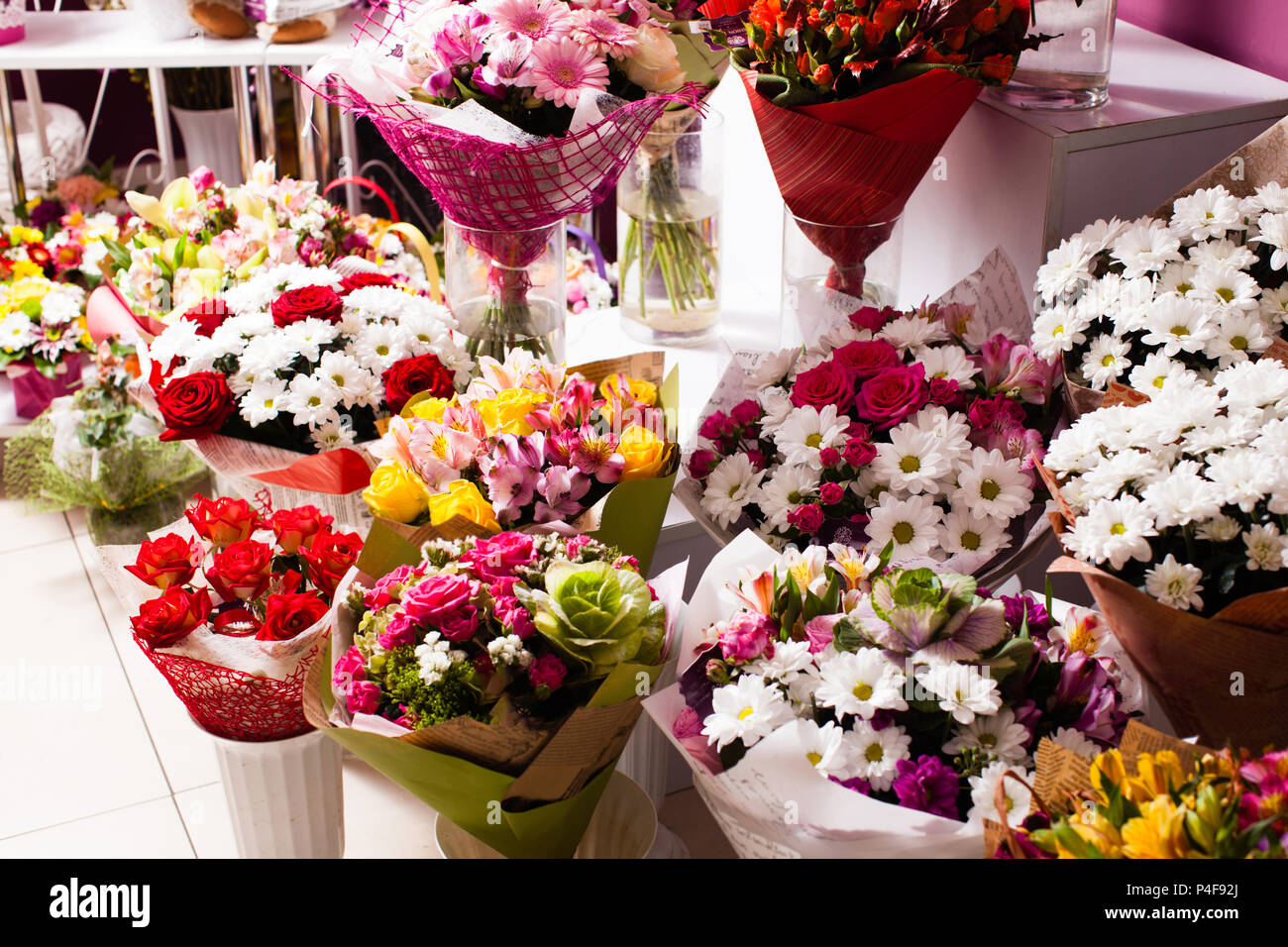 flower shop concept Stock Photo - Alamy