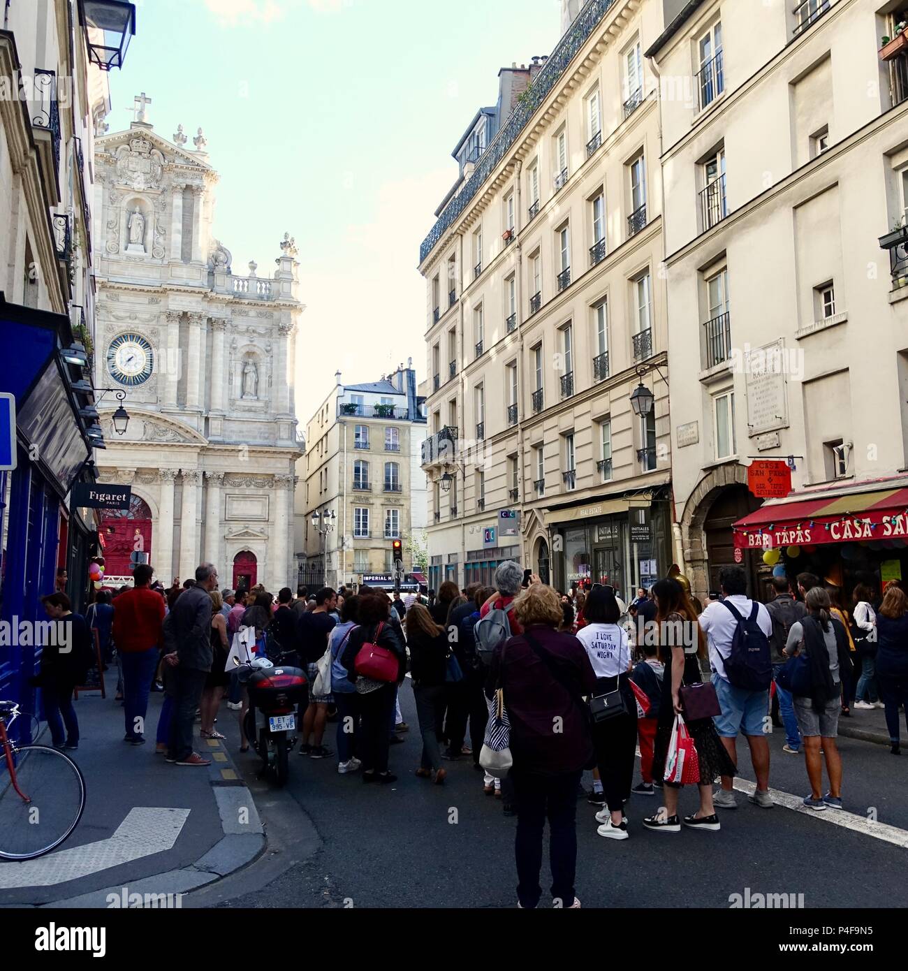 Summer paris band hi-res stock photography and images - Alamy