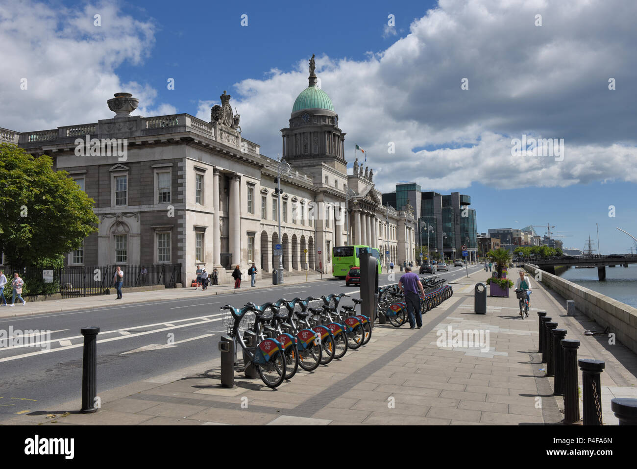 Custom House Dublin High Resolution Stock Photography and Images - Alamy