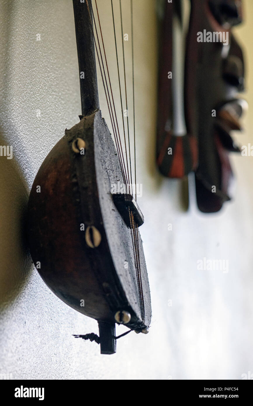 Bolon instrument hi-res stock photography and images - Alamy