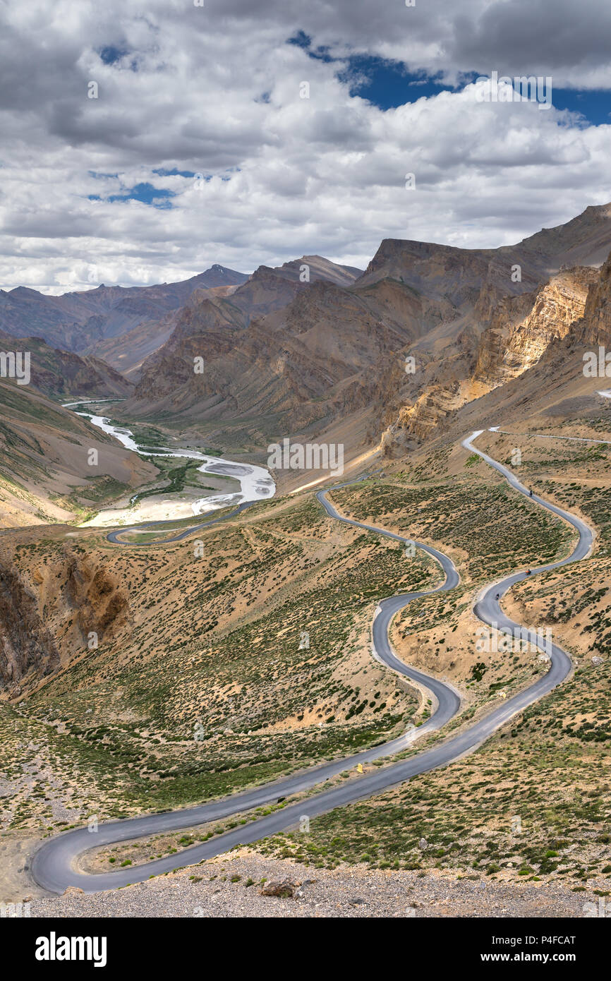 Gata loops hi-res stock photography and images - Alamy