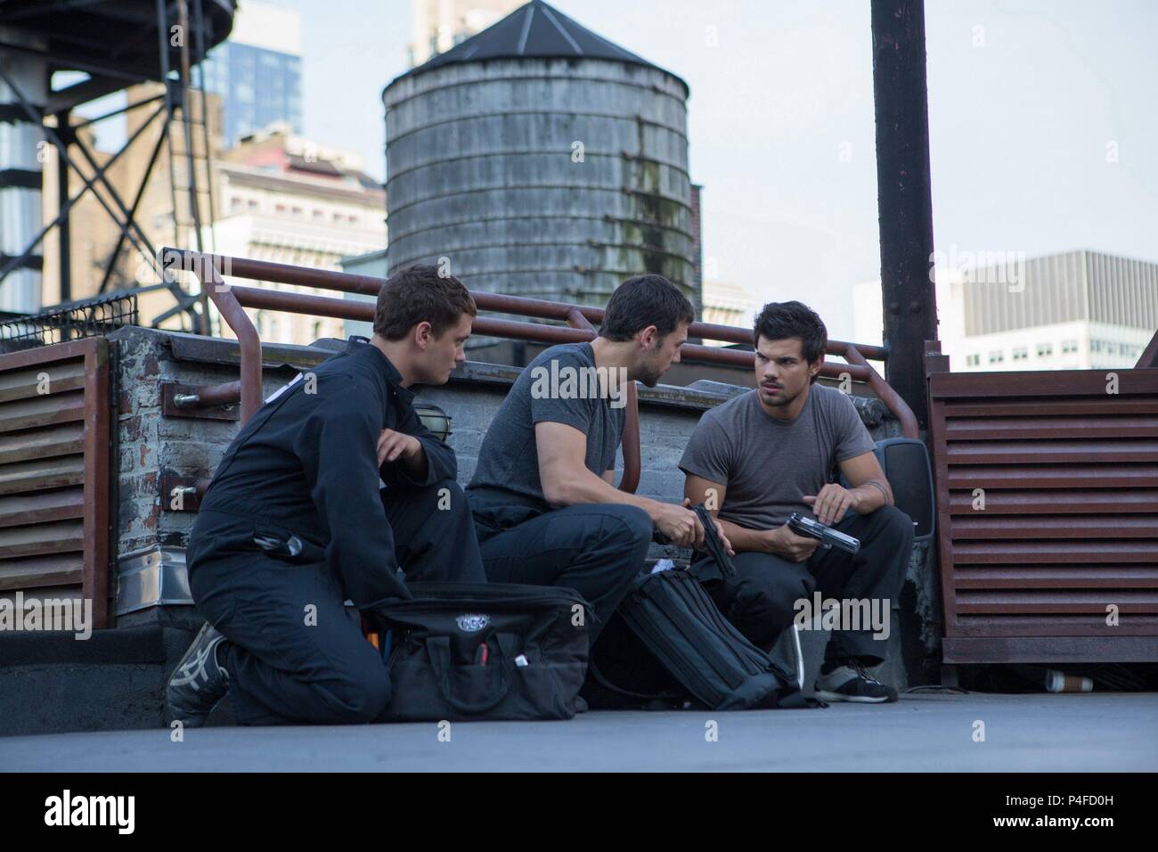 Taylor lautner hi-res stock photography and images - Alamy