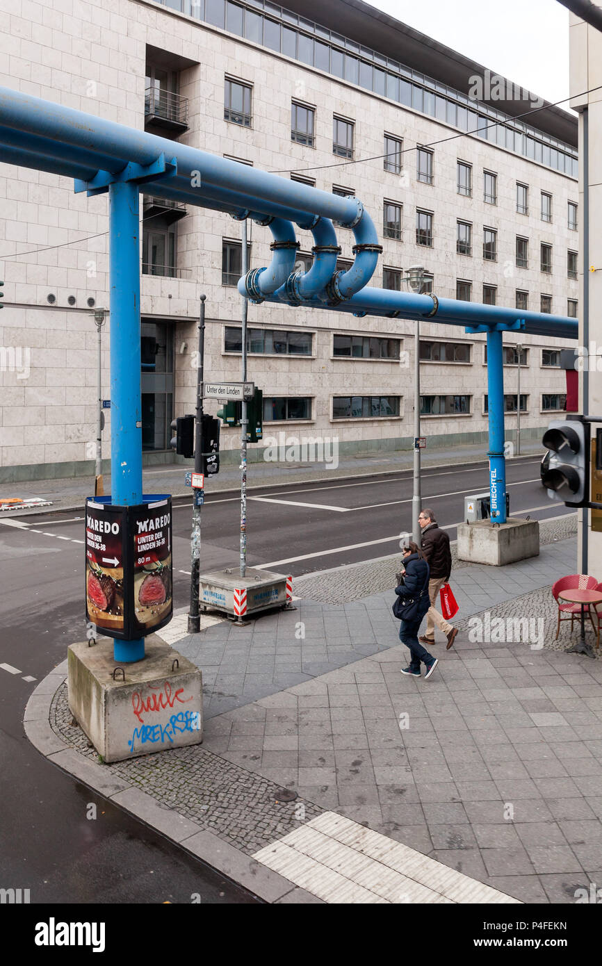 Elevated piping hi-res stock photography and images - Alamy