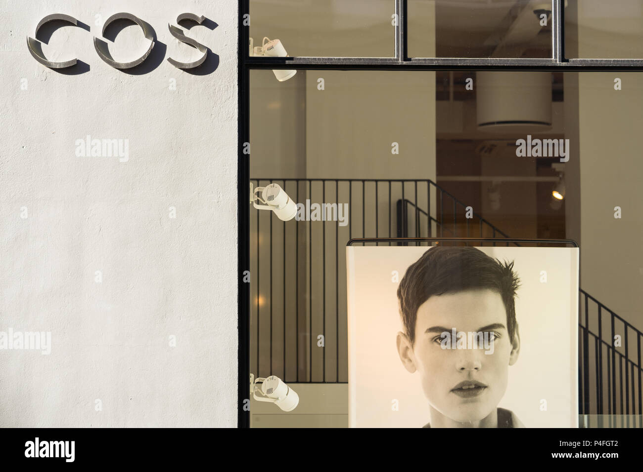 Cos logo hi-res stock photography and images - Alamy
