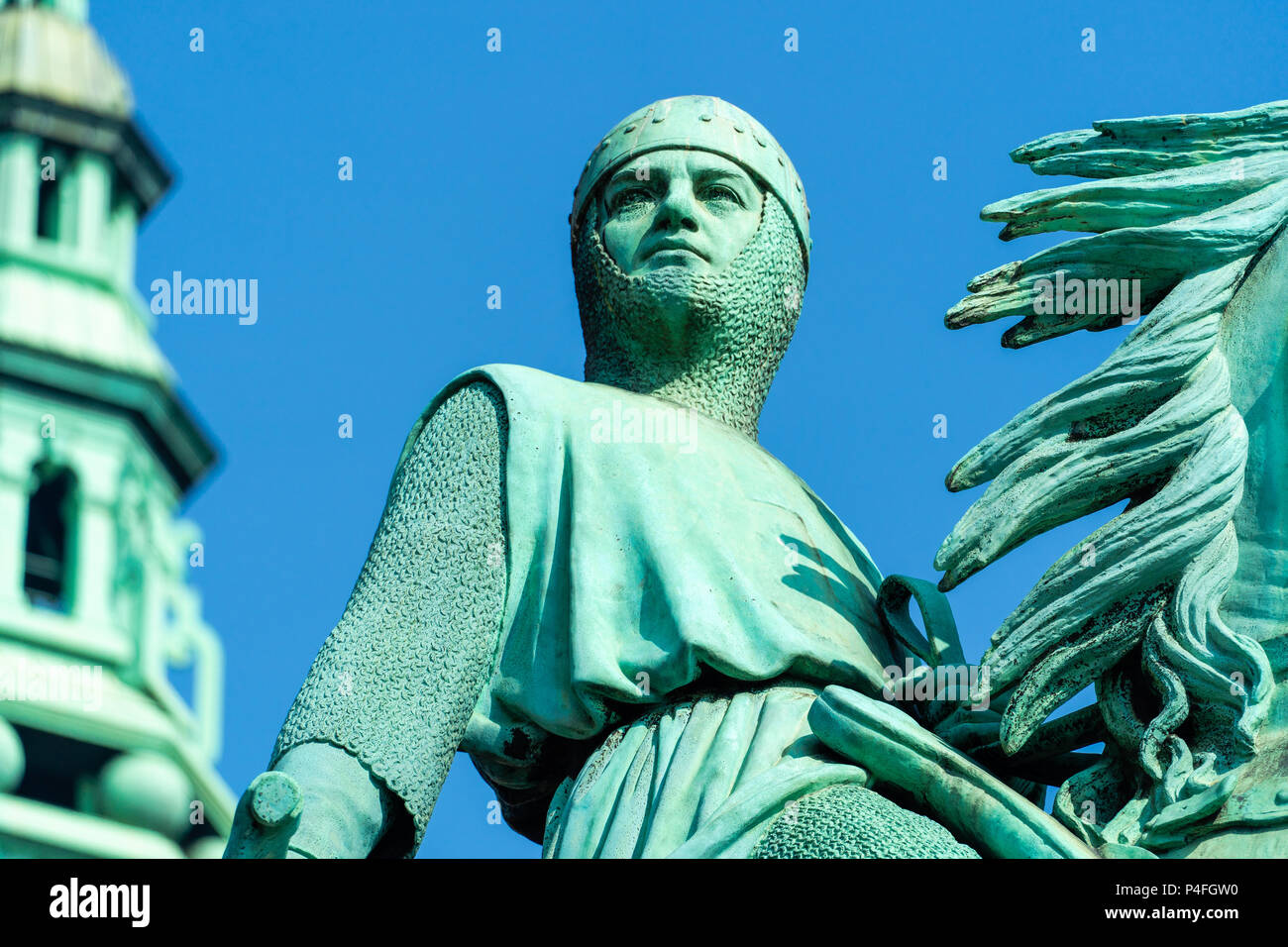 Statue of Absalon, founder of Copenhagen, Højbro Plads, Copenhagen ...