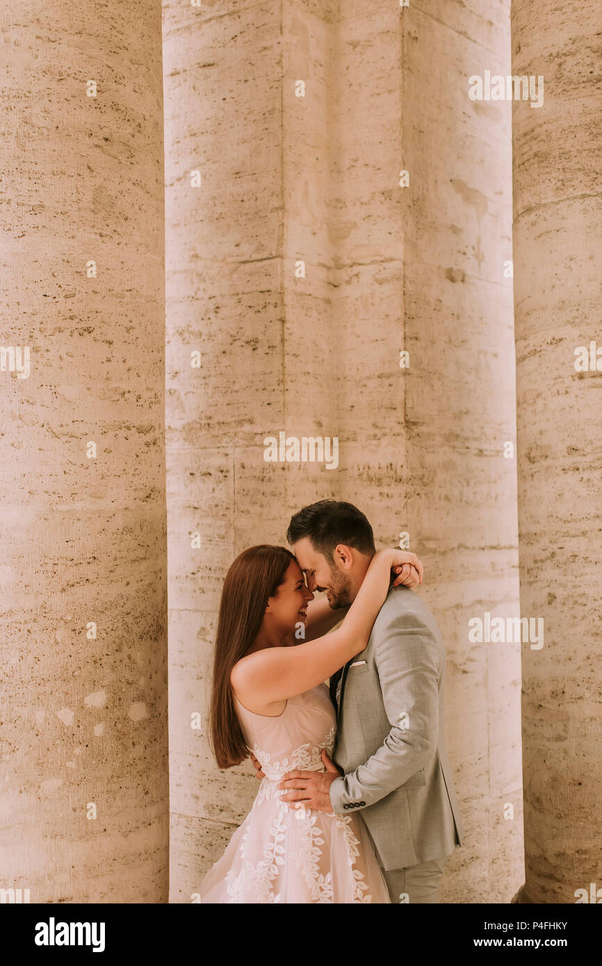 Young romantic couple in rome hi-res stock photography and images - Alamy