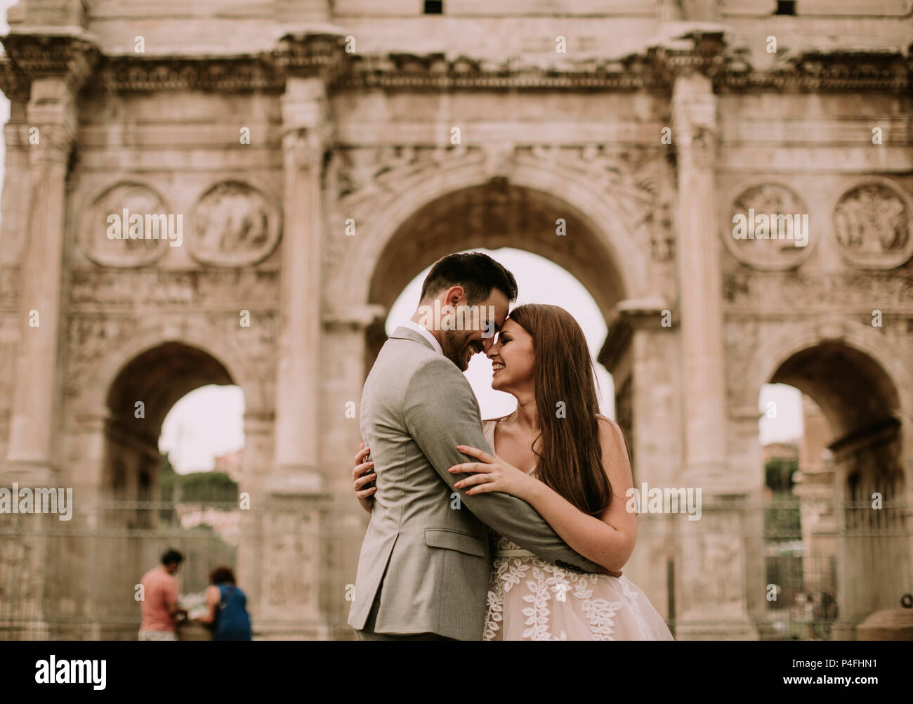 Young romantic couple in rome hi-res stock photography and images - Alamy