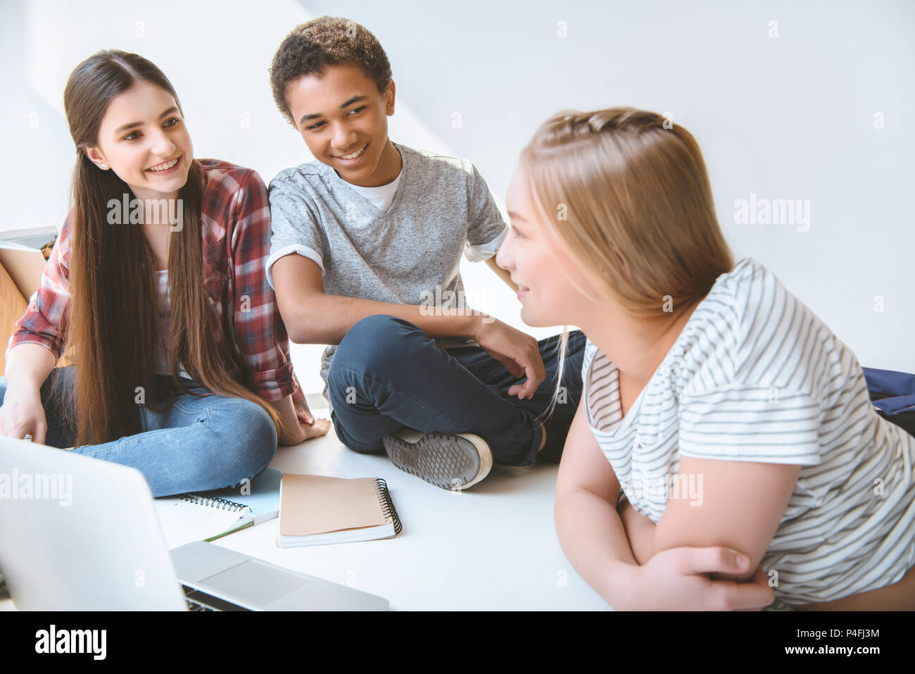 African teenagers students using laptop hi-res stock photography and ...