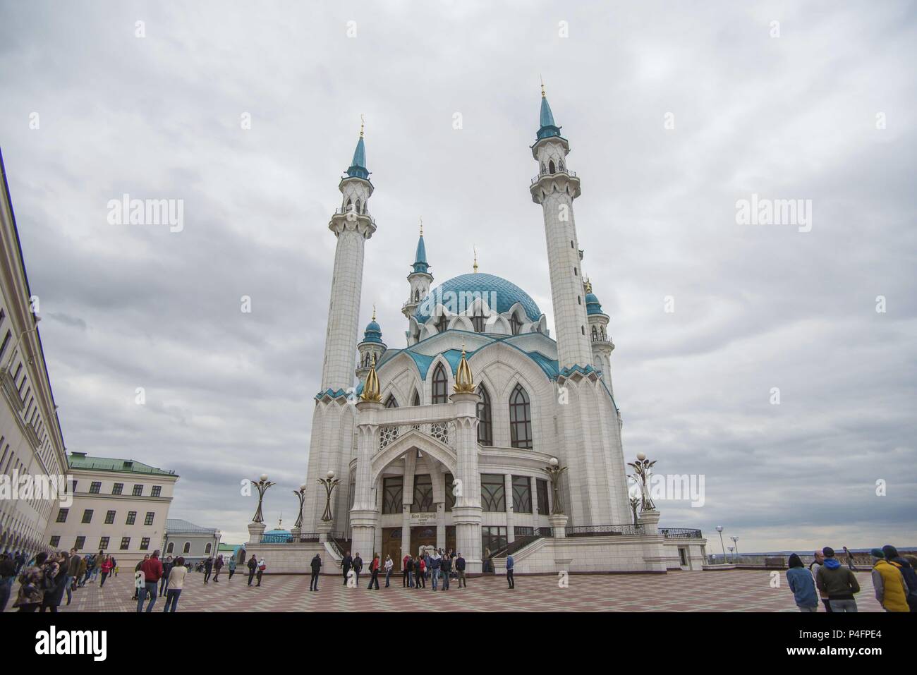 Kol sharif hi-res stock photography and images - Alamy