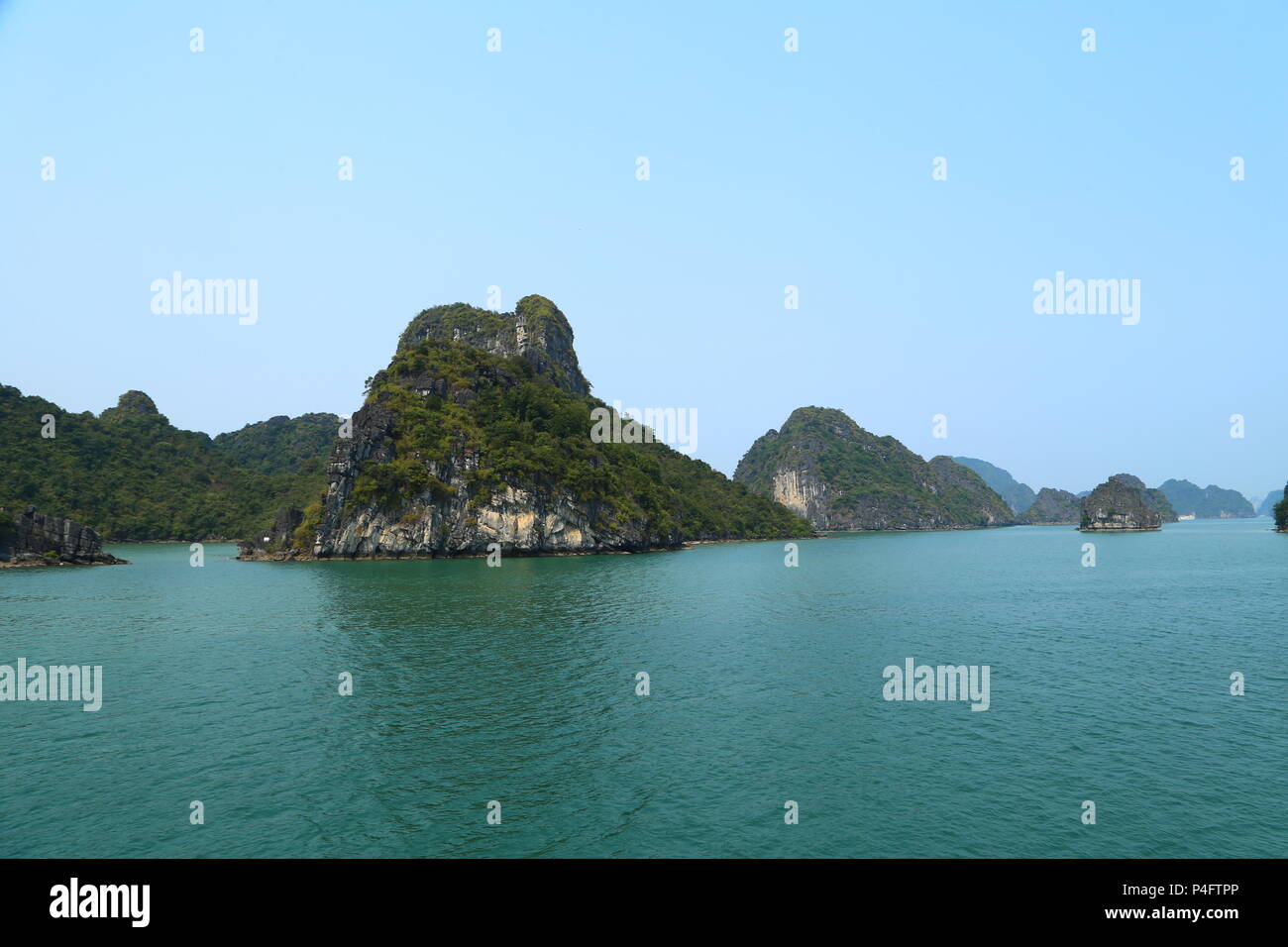 Ha Long Bay Vietnam Stock Photo - Alamy