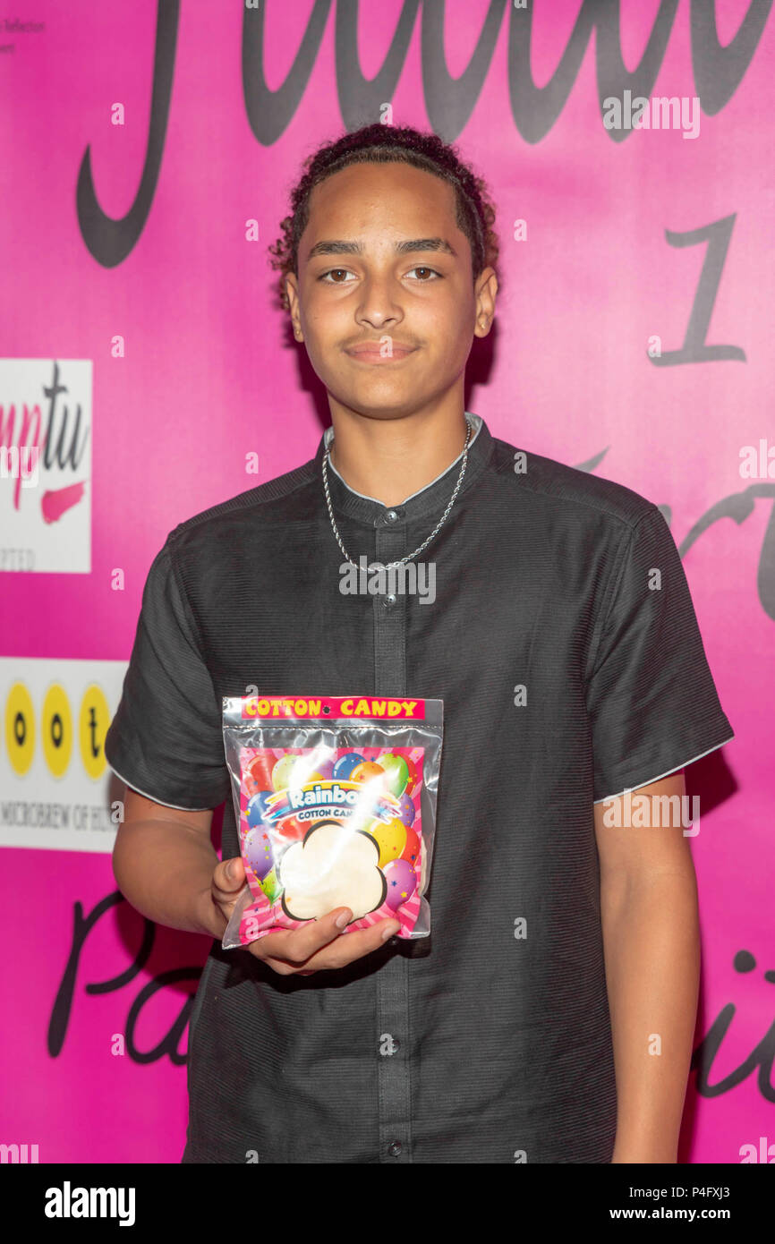 Andre Hill attends Jillian Estell's Red Carpet Birthday Party With A ...