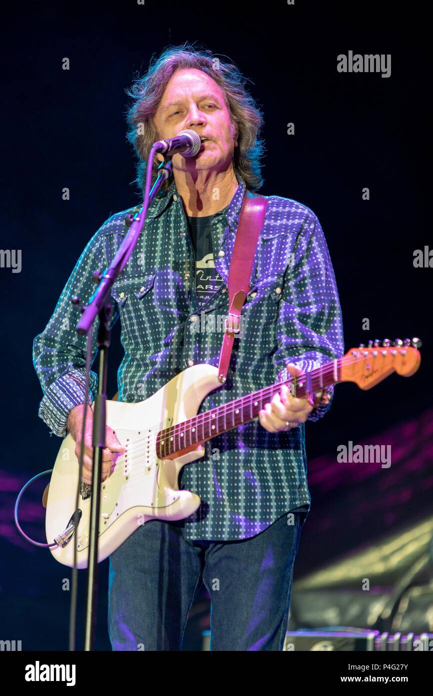 Oshkosh, Wisconsin, USA. 21st June, 2018. JEFF HANNA of The Nitty ...