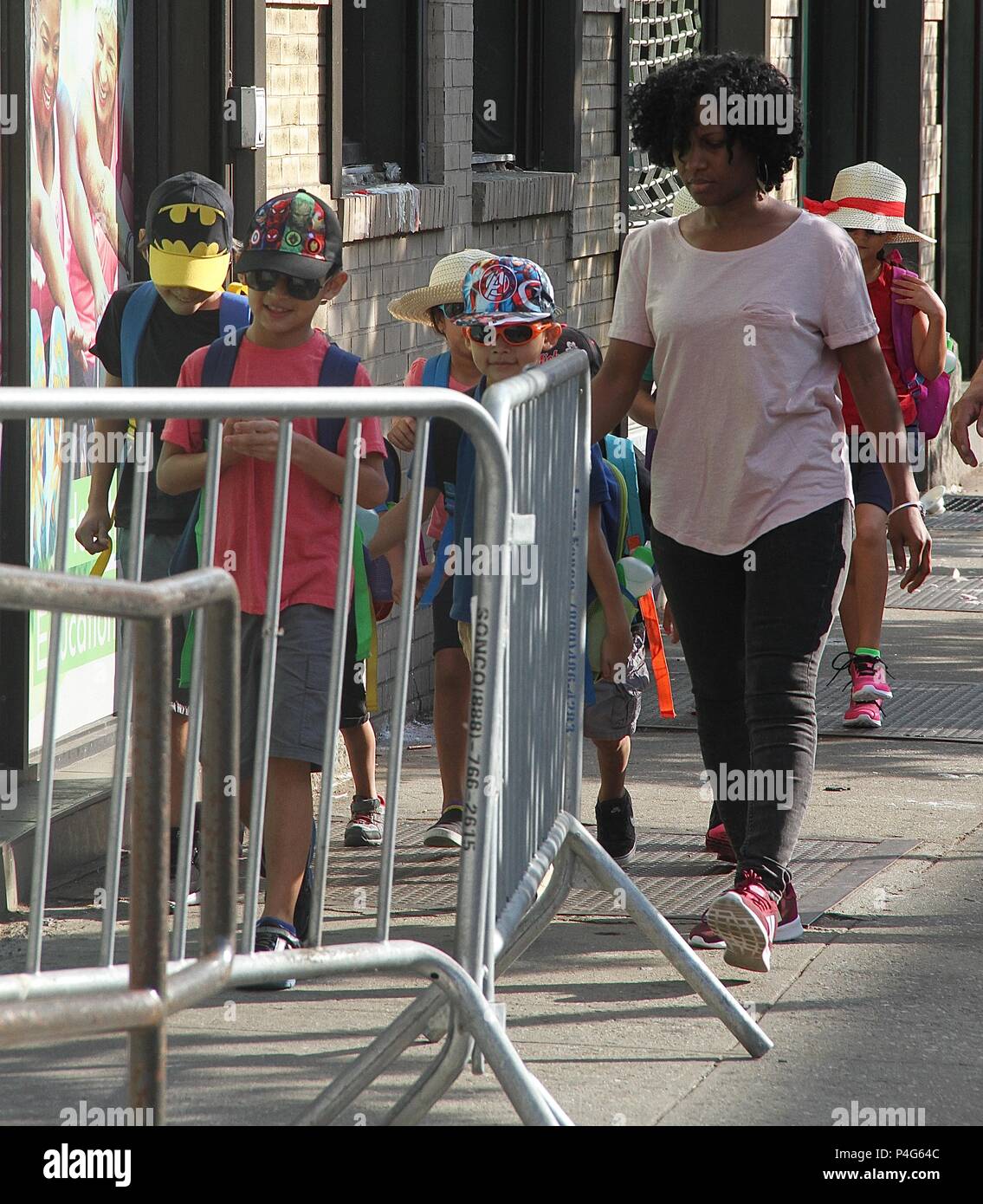 Detained children us border hi-res stock photography and images - Alamy
