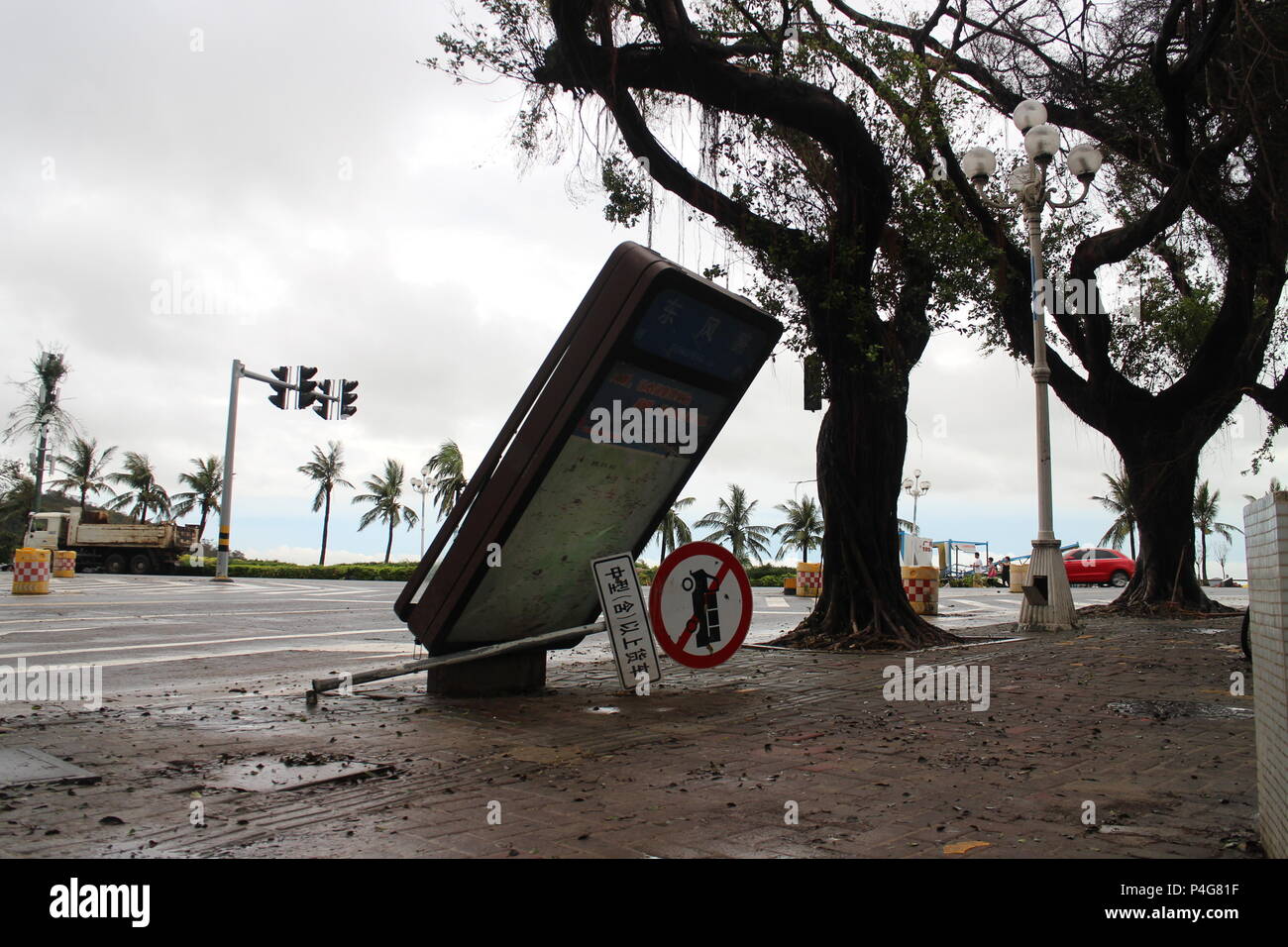 Knocked down road sign hi-res stock photography and images - Alamy