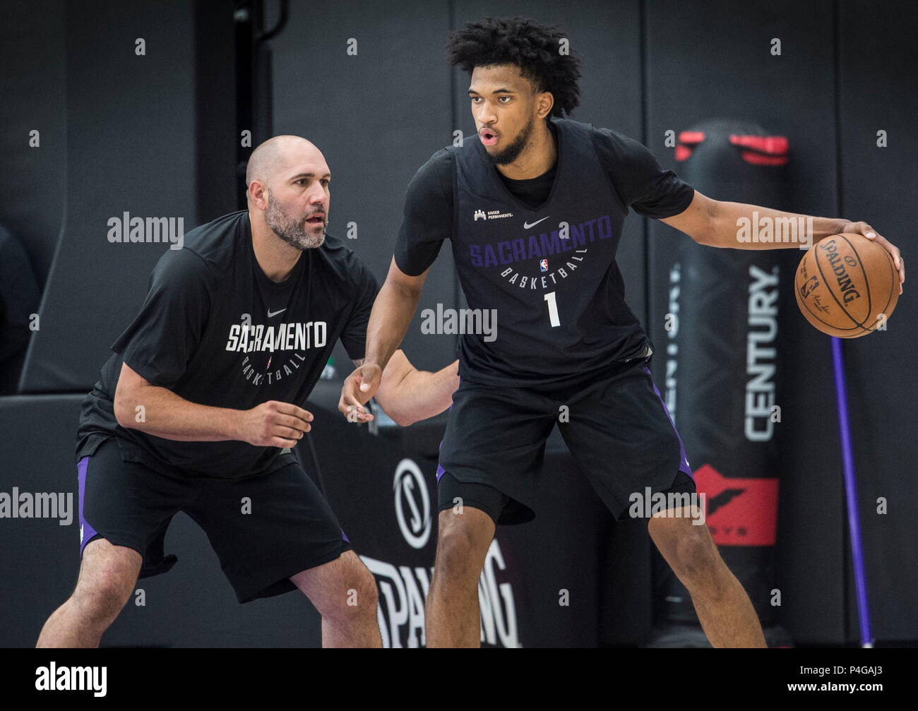 Pre work workout hi-res stock photography and images - Alamy